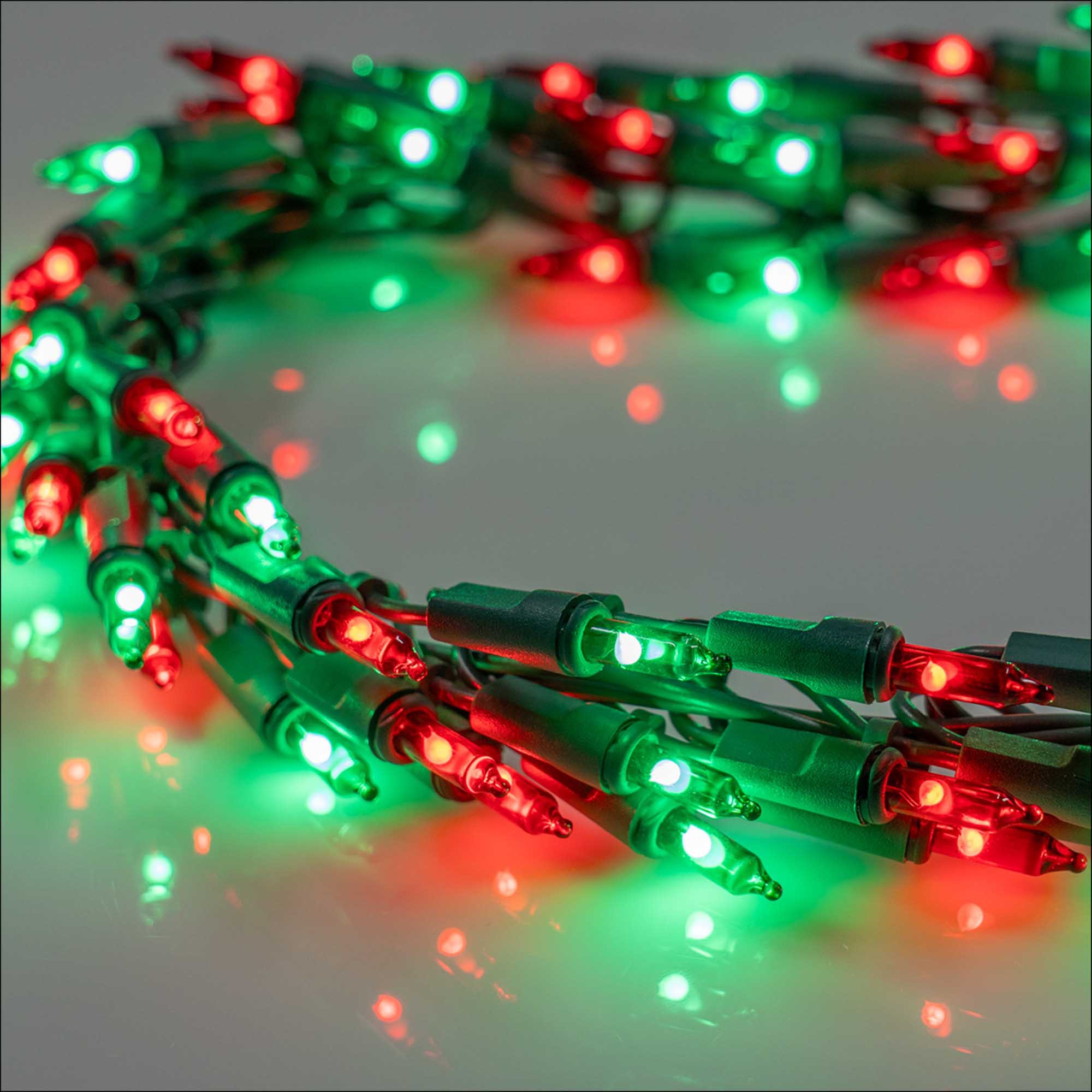 9' Garland Lights, 300 Red/Green LED Lights, Green Wire - Wintergreen ...